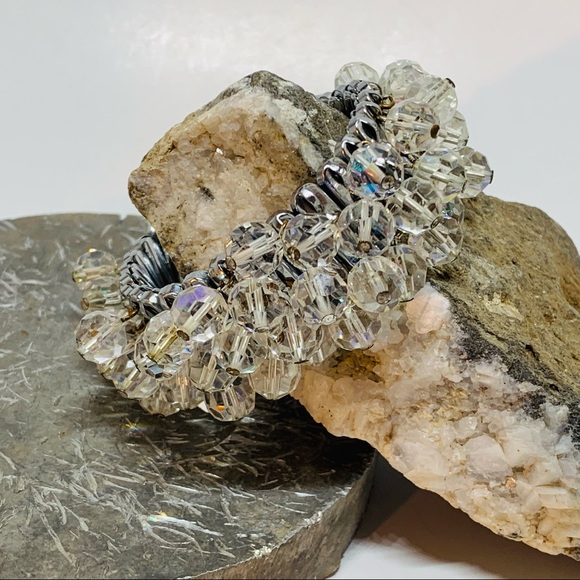Jewelry | Vintage Expandable Crystal Bead Bracelet | Poshmark